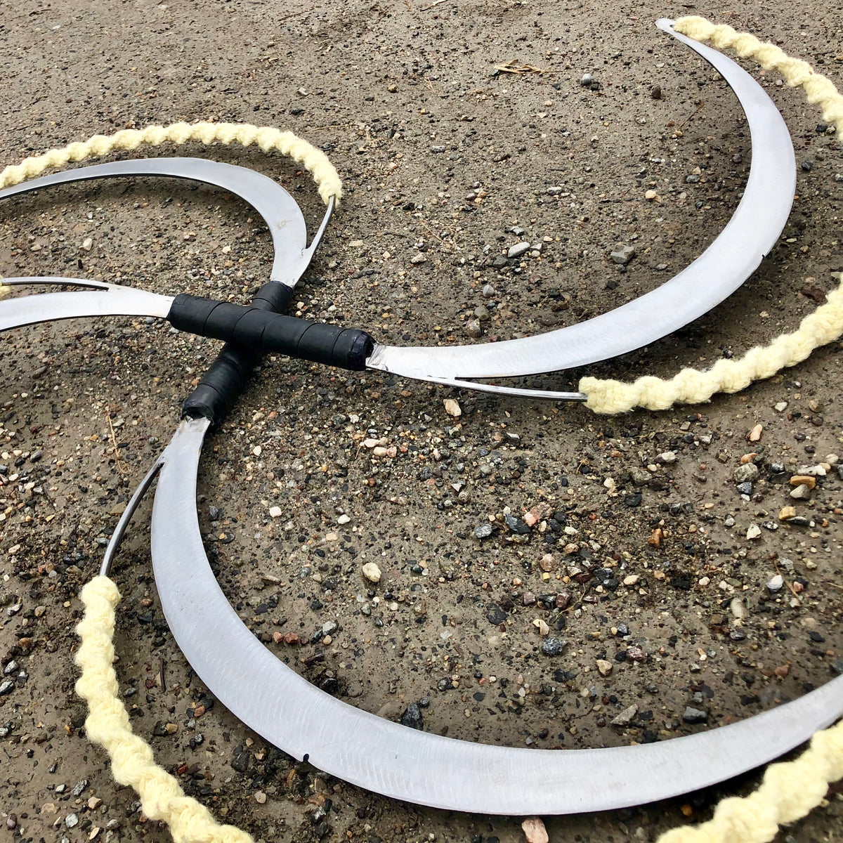 Flow Props – Metallic Weaver